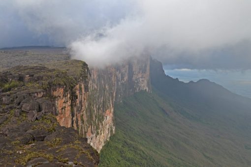 Mount Roraima Venezuela - Hiking Guide - STINGY NOMADS