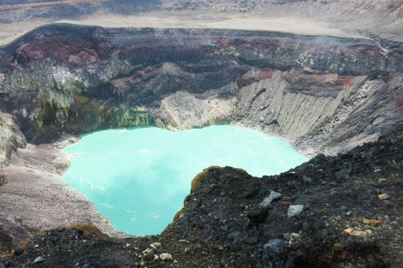 Things to do in El Salvador - STINGY NOMADS