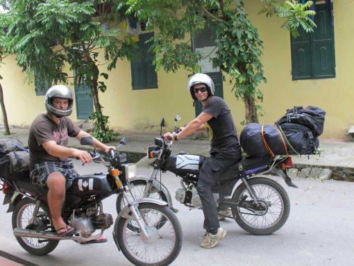 Motorbike tour in Vietnam - complete guide - STINGY NOMADS