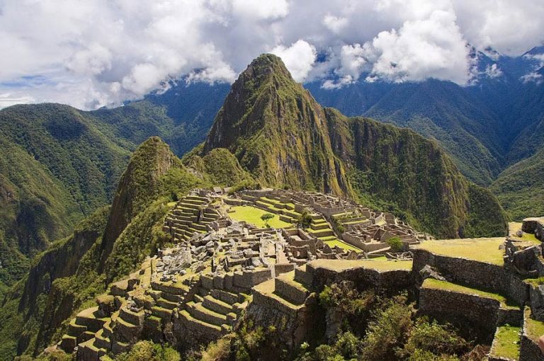 20 Amazing Hikes in Peru - STINGY NOMADS