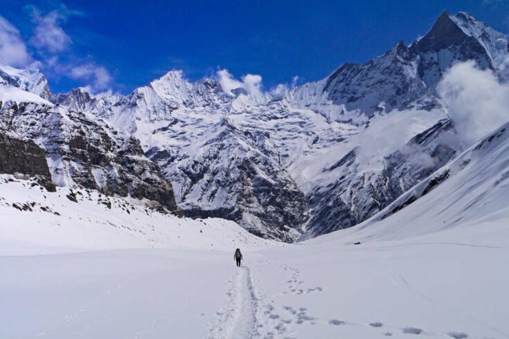Annapurna Base Camp trek - a 6-day itinerary - STINGY NOMADS