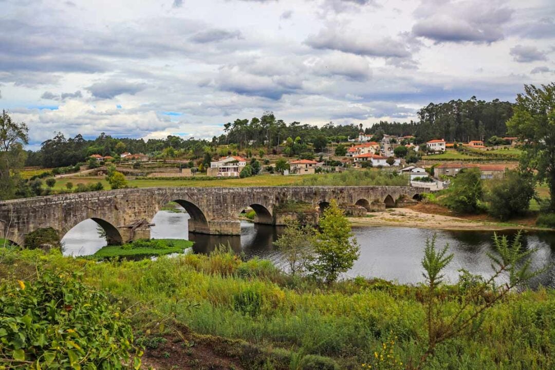 The Coastal vs Central Route of the Portuguese Camino - STINGY NOMADS